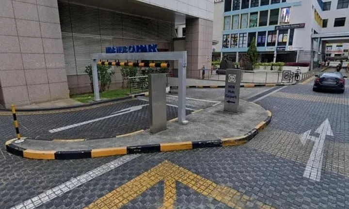 Man charged over attempt to rob woman at HDB Hub carpark with knife ...