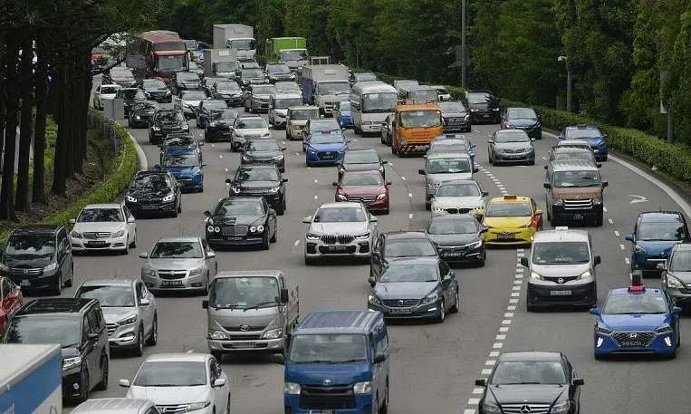 COE premiums for cars hit record for..., Latest News - The New Paper