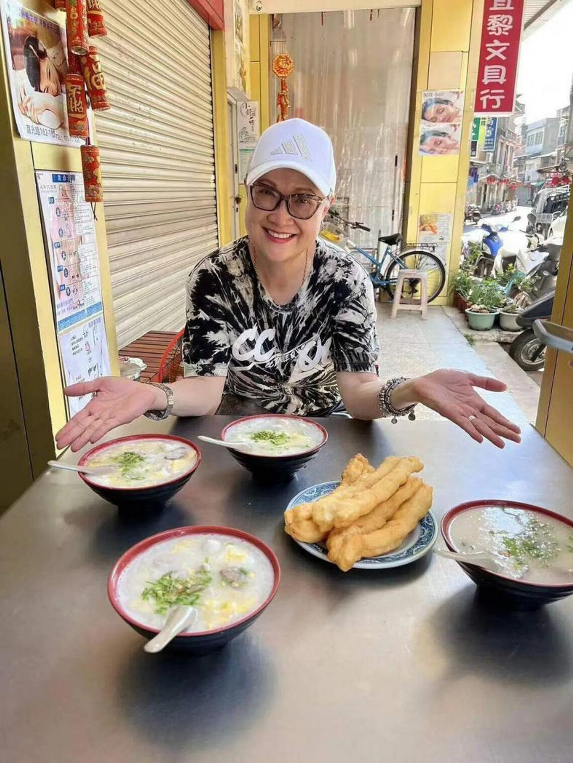 'Exciting new chapter': Veteran S'pore actress Hong Huifang stars in ...