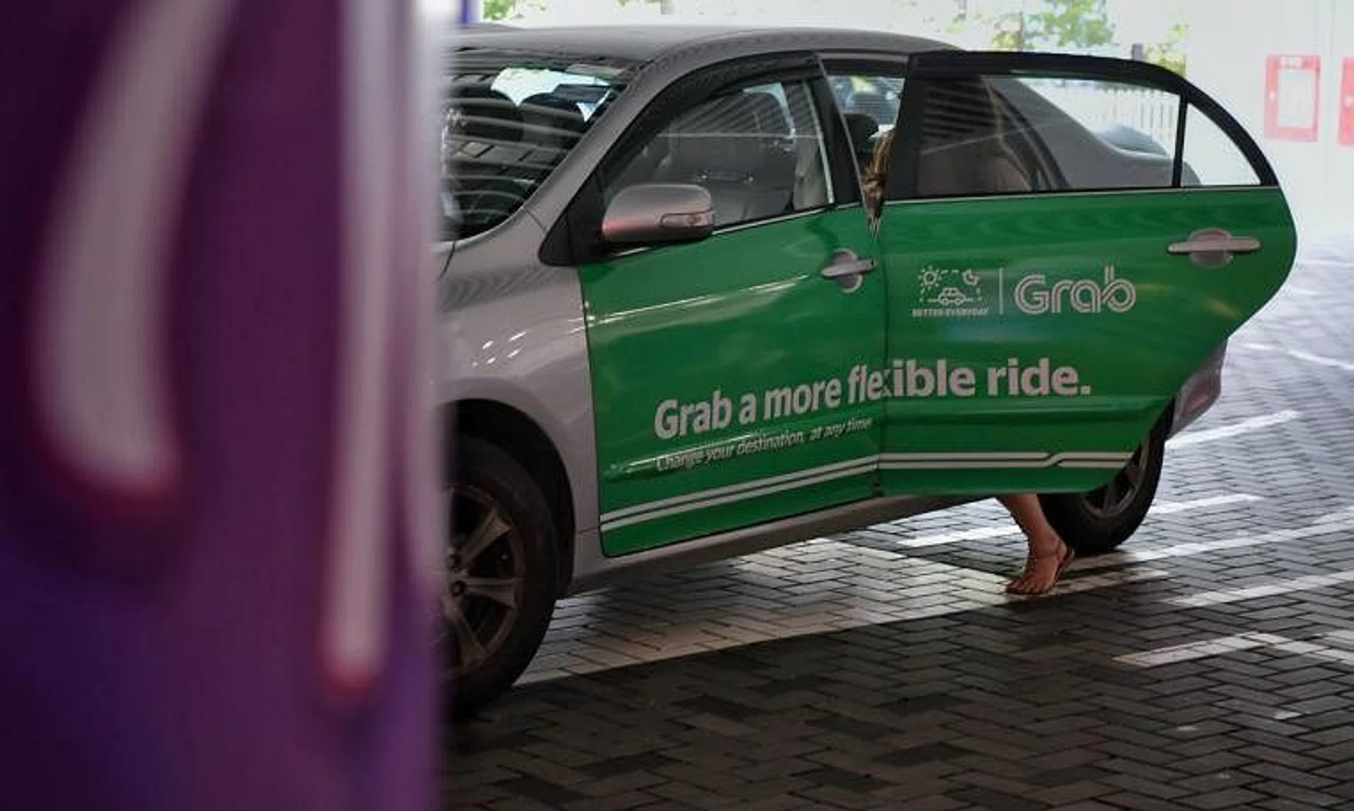 Grab suspends driver after he's..., Latest News - The New Paper