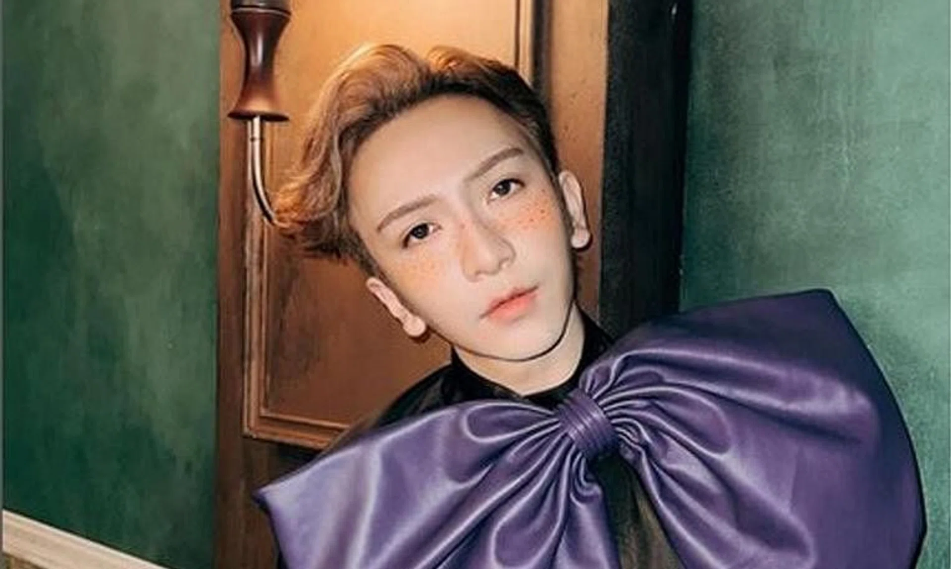 Mirror member Anson Lo assures fans he is well after fainting on stage ...