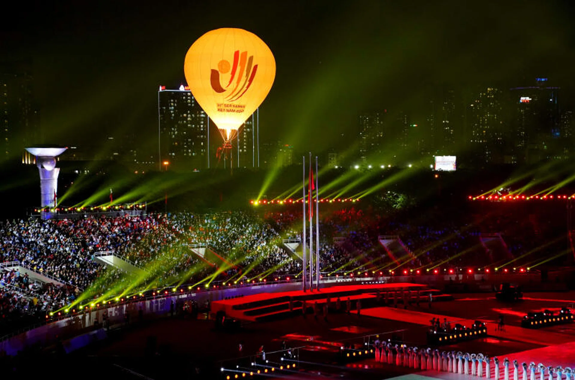 SEA Games: Spectators pack stadium as first Games since pandemic begins ...
