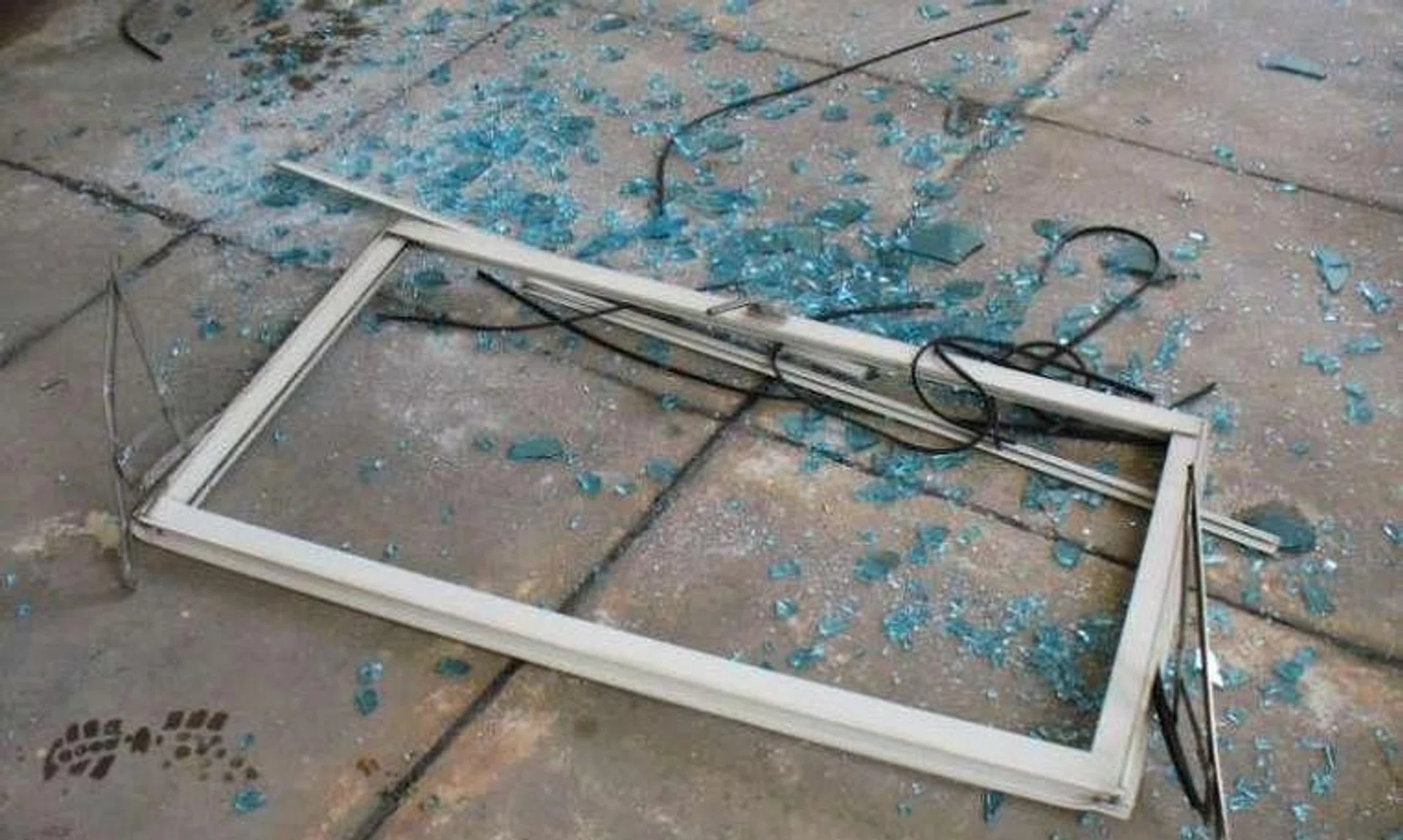 35 cases of fallen windows in first 11 months of 2023; home owners ...