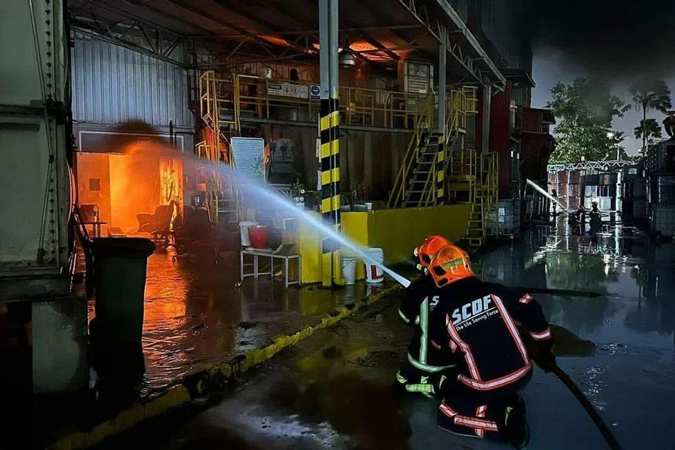SCDF firefighters battling blaze in Tuas South warehouse | The New Paper