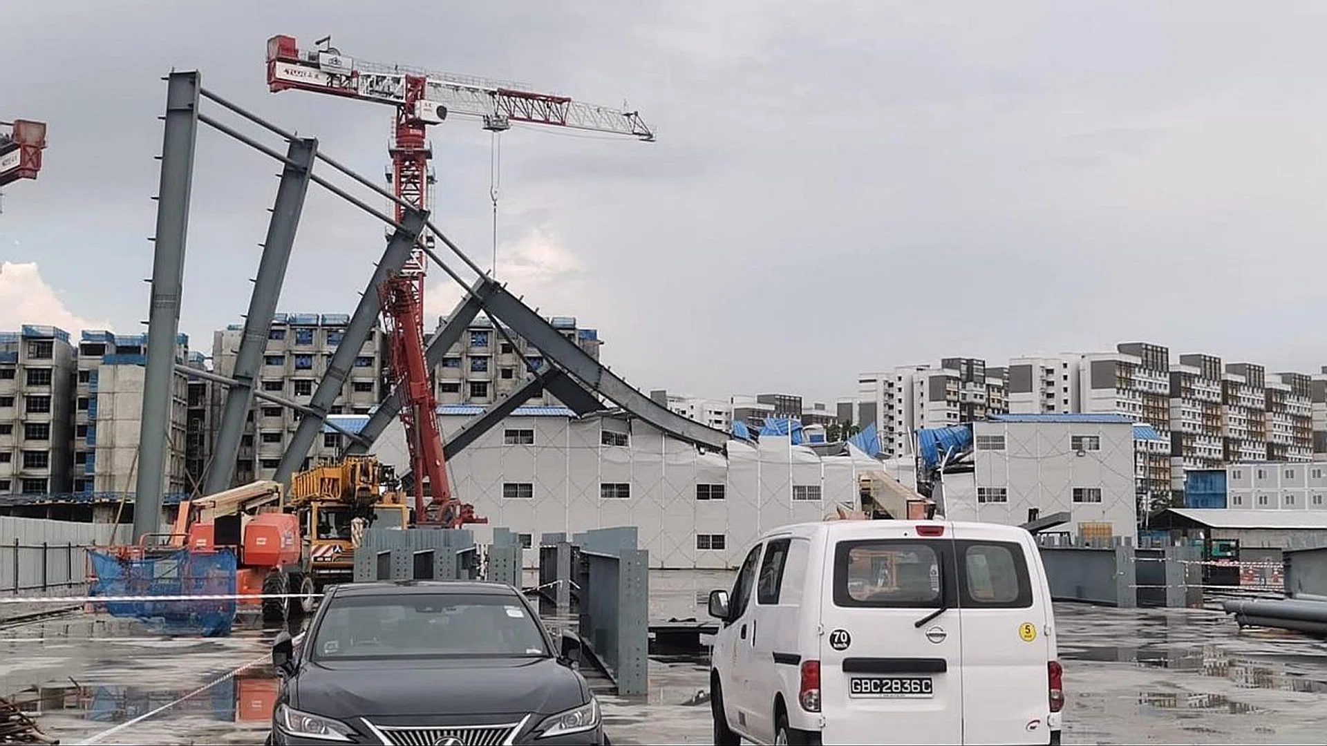 12m-tall steel structure collapses..., Latest News - The New Paper