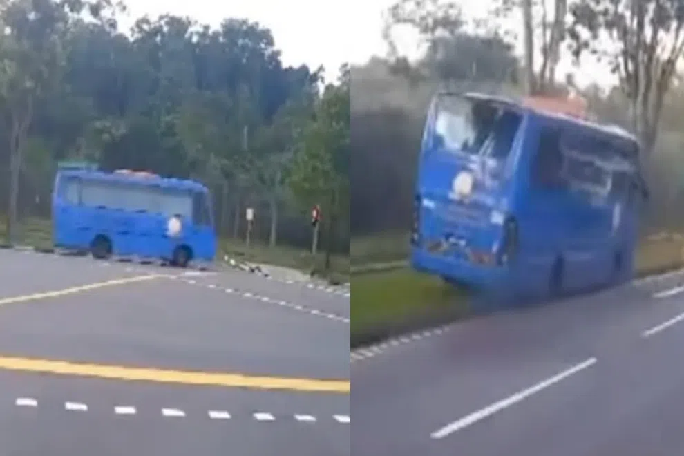 Malaysia bus beats red light, mounts..., Latest News - The New Paper