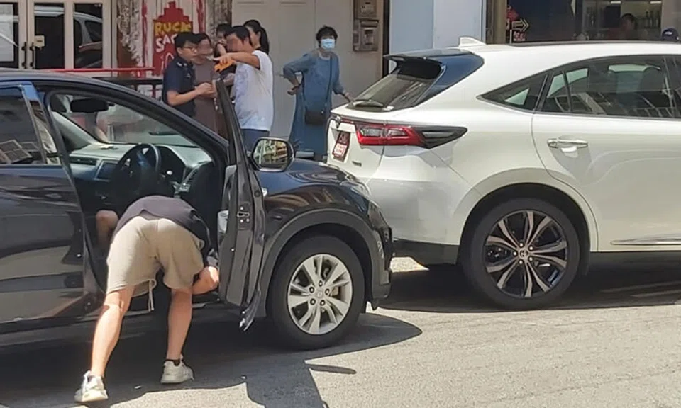 Police called in after men fight over parking space at Temple Street ...