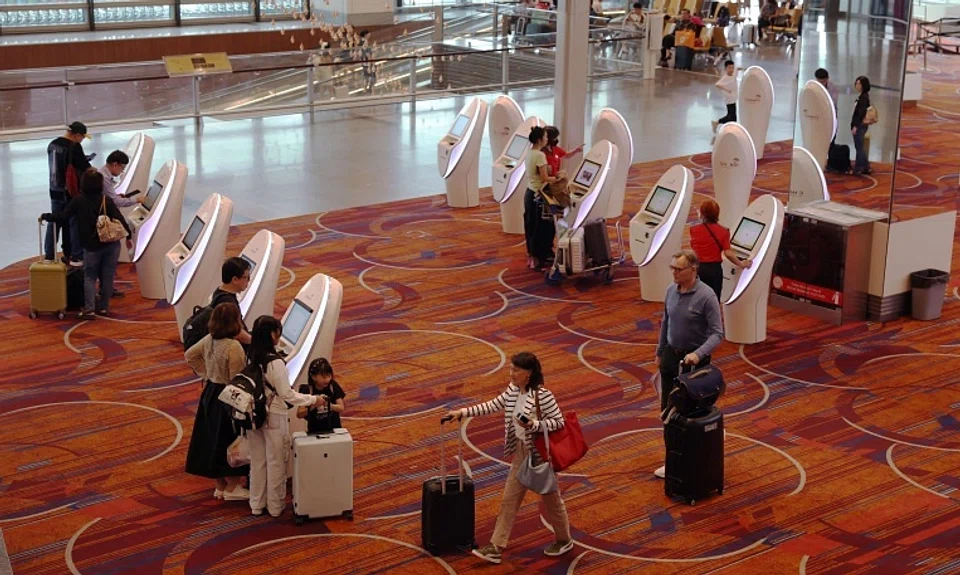 Changi to exceed pre-pandemic traffic in 2025: Chee Hong Tat | The New ...