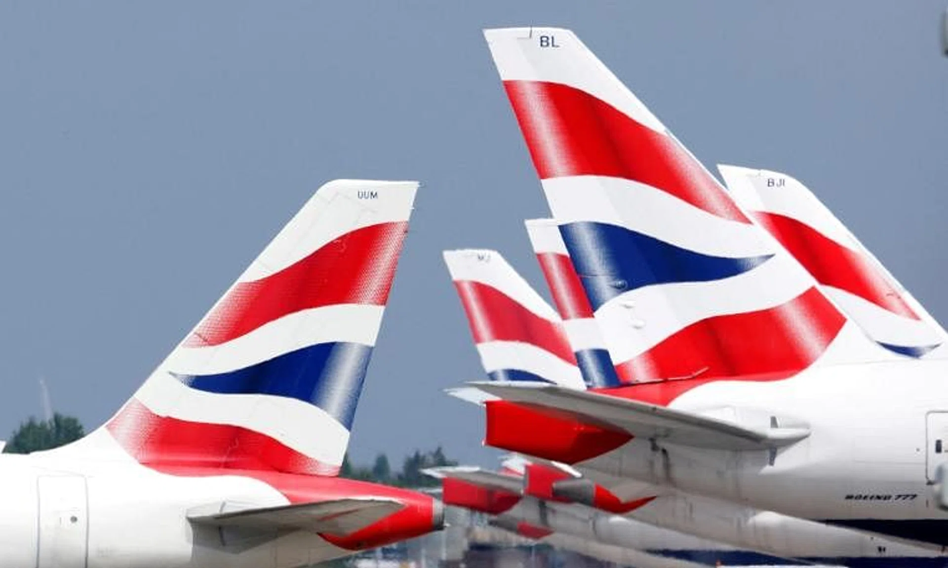 5 crew members hurt after 'obscene' turbulence hits British Airways ...