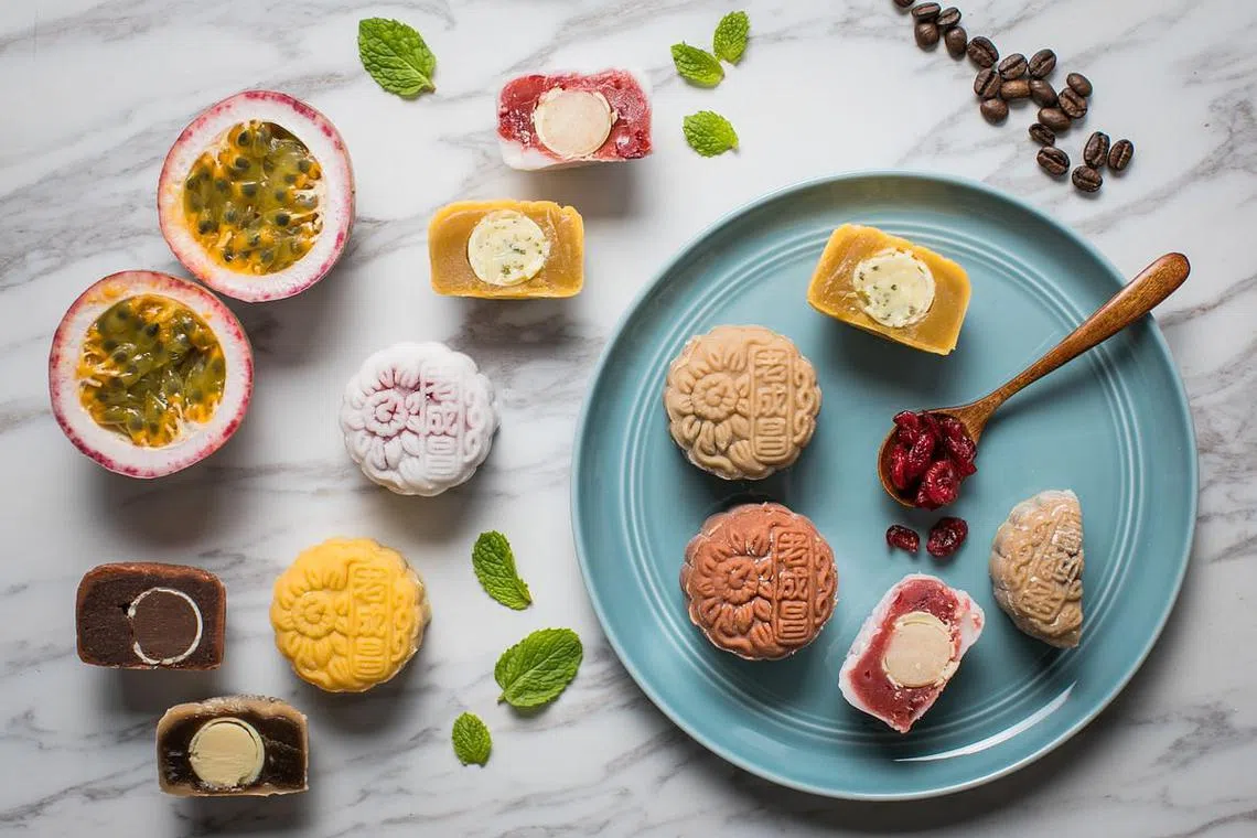 4 new artisanal mooncakes to try in 2017 - The Peak Magazine | PEAK ...