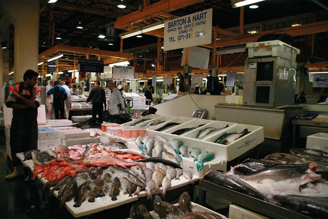 Inside the fascinating Billingsgate Market, where top London ...