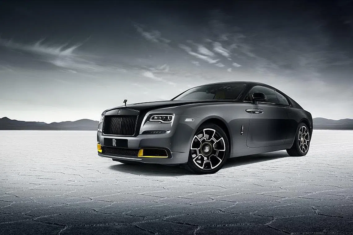 Rolls-Royce sends off the Wraith with a dozen special-edition Black ...
