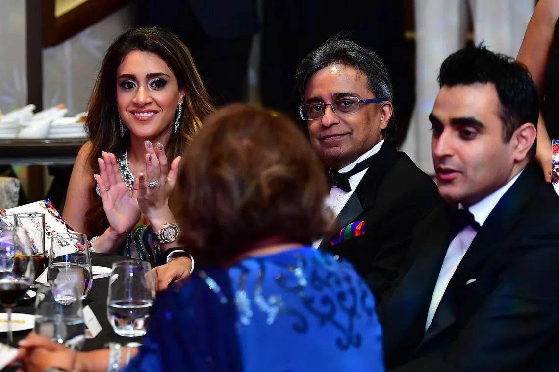 "The key to happiness? Giving." Mahesh Buxani wants more businesspeople ...