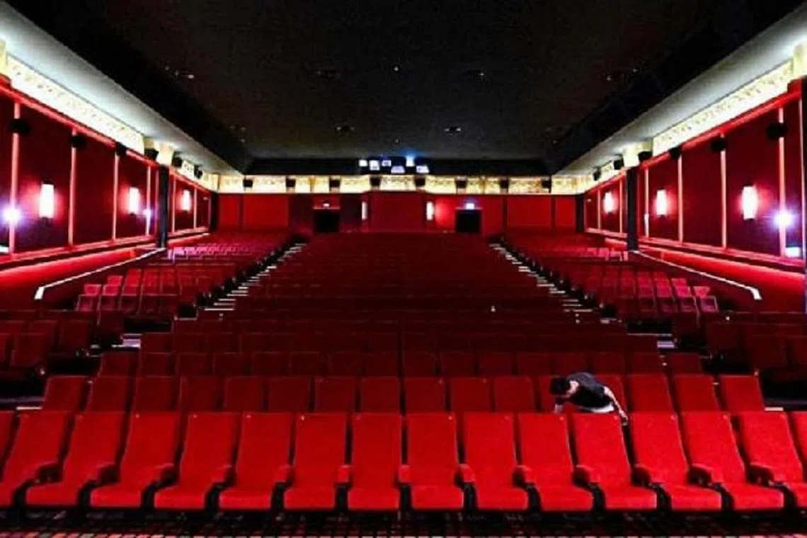 Get your indie film fix at Projector X: Picturehouse, a new pop-up ...