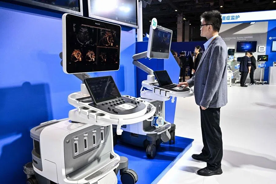 When doctors earn 3,000 RMB: China’s healthcare pay squeeze