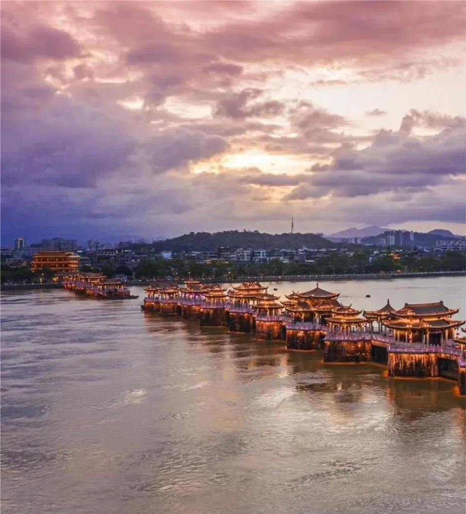 The Chaozhou people can boast of Tang dynasty essayist Han Yu