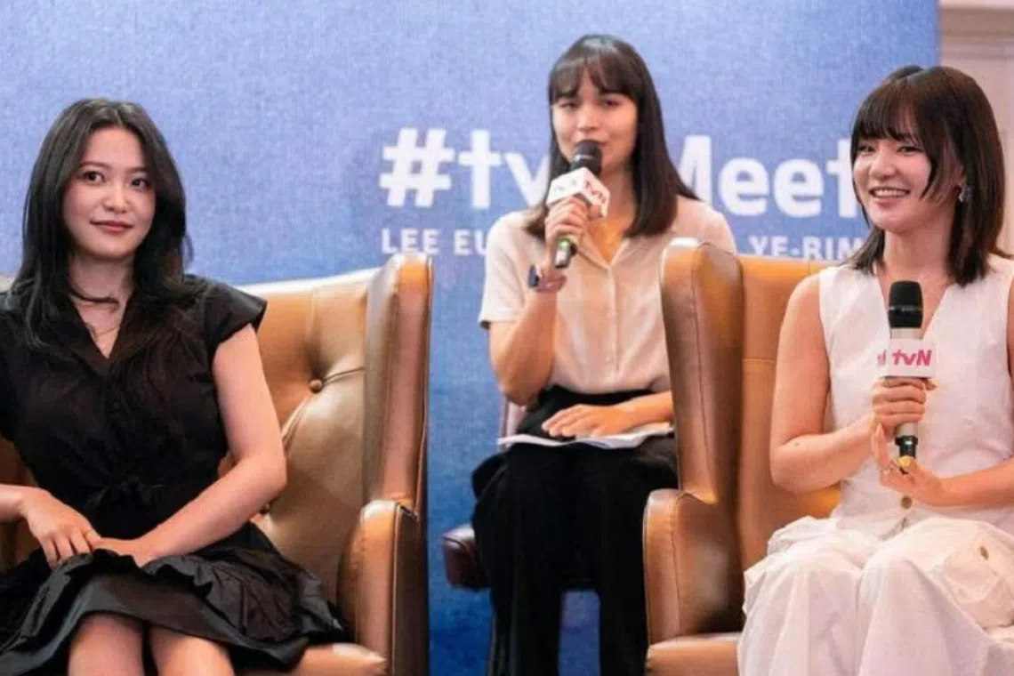 Actresses Lee Eun-saem & Red Velvet's Yeri On Being Off-screen Besties & Filming Challenges ...