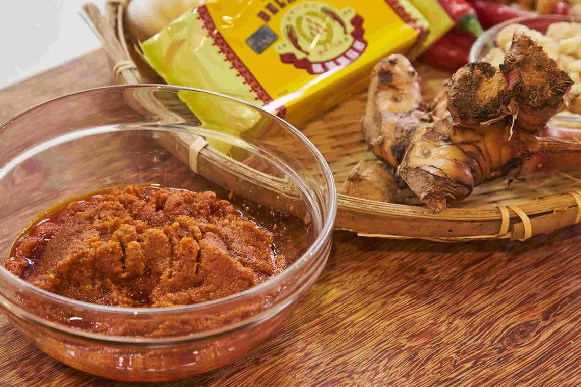How To Make Rempah Kuning - The Singapore Women's Weekly | The ...