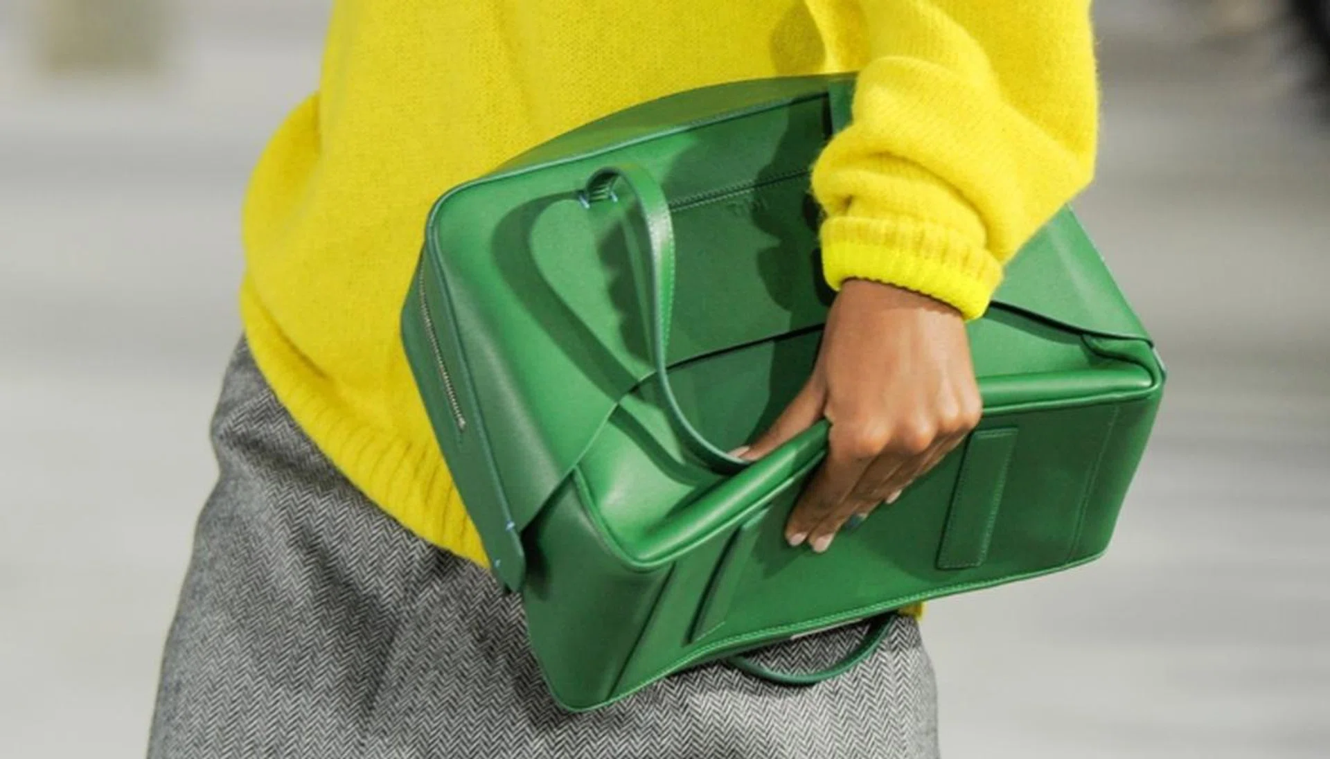 20 Oversized Handbags From $45 That Are Trending This Season - The ...
