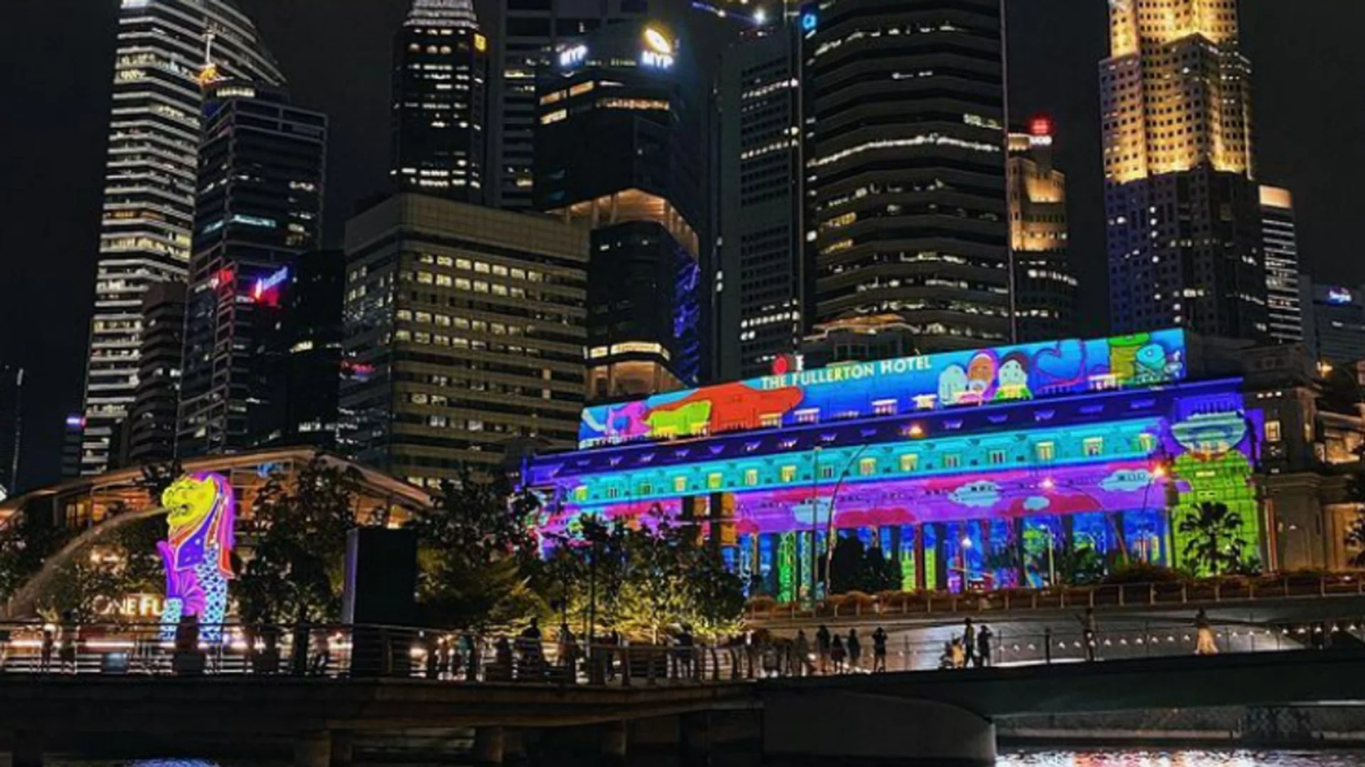 Don't Miss These Dazzling Light Displays At Sentosa, Jurong Lake ...