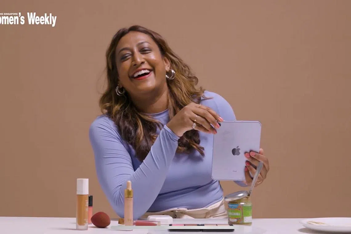 Faz Gaffa Does A No-Mirror, One-Hand Makeup Challenge | The Singapore ...