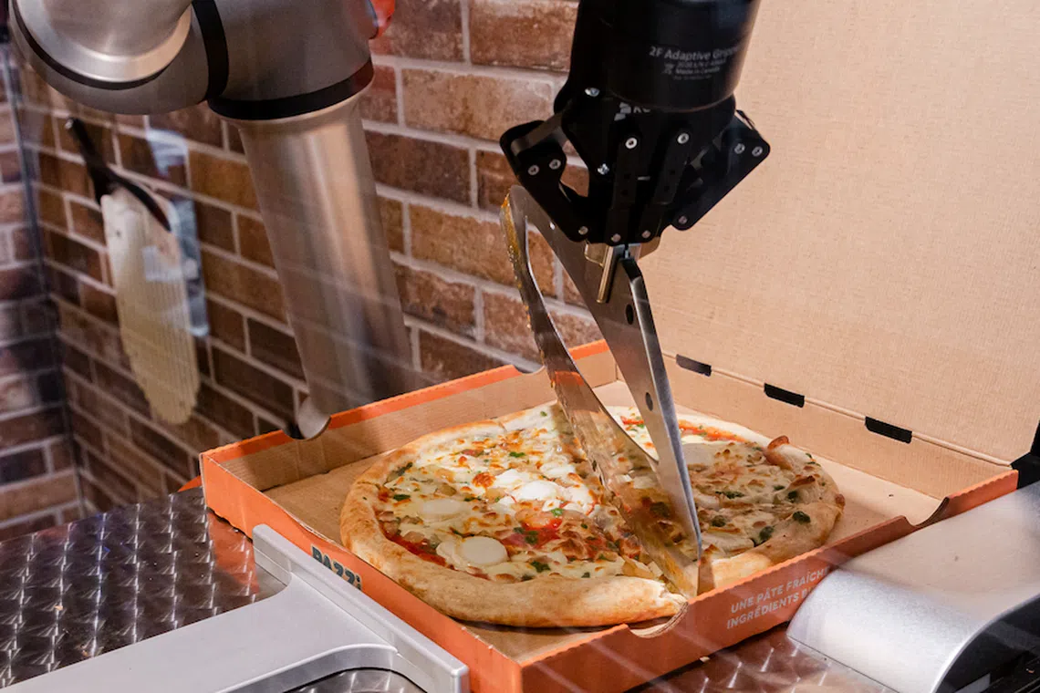 Pazzi Robotics Is Changing The World With Robot-Operated Pizzerias ...