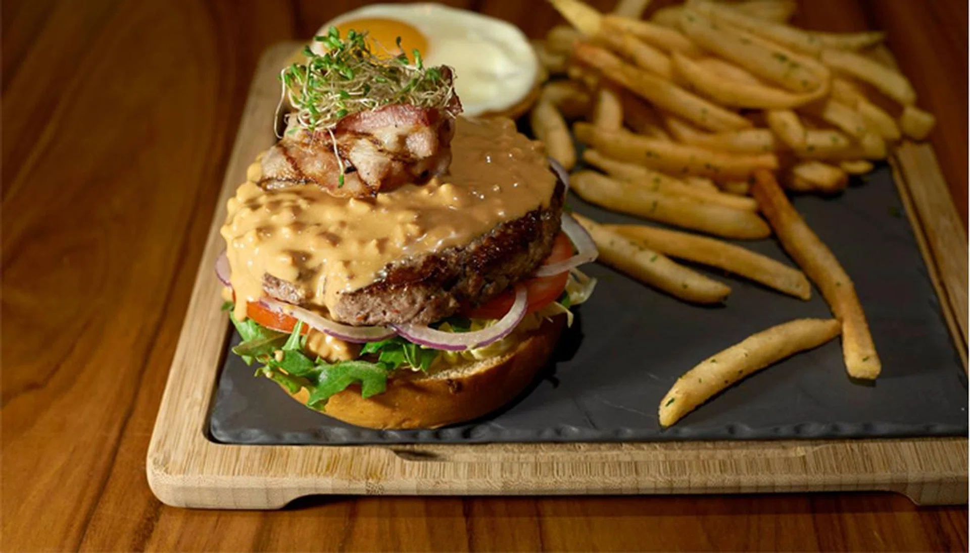 6 Places In Singapore For Delicious Burgers - The Singapore Women's ...