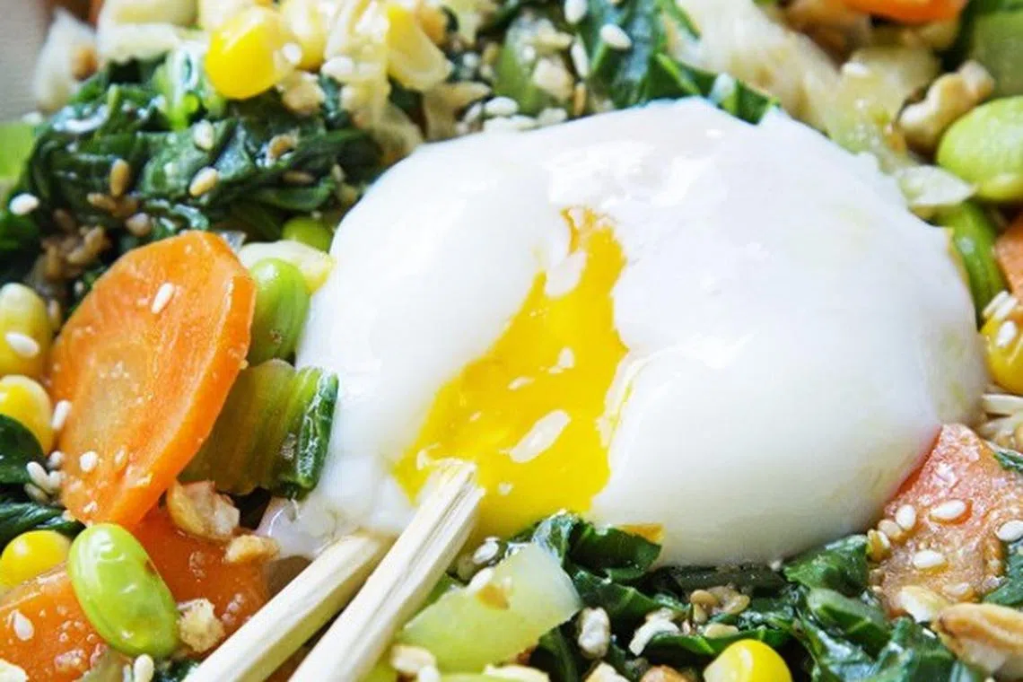 Mmm This Drippy Runny Eggporn Video Will Make You Crave A Good