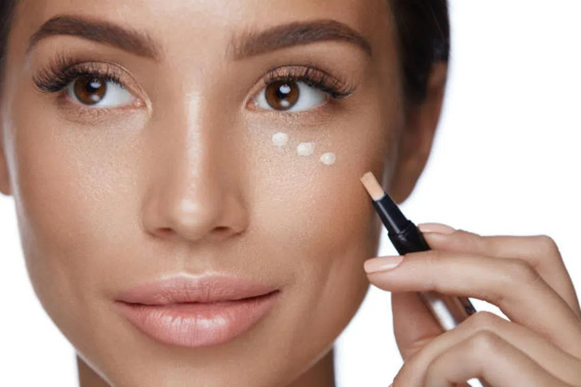 The Best Full-Coverage Concealers That Feel Weightless On Skin - The ...