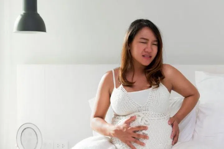 Giving birth: Stage-by-stage guide on what you might expect of your ...