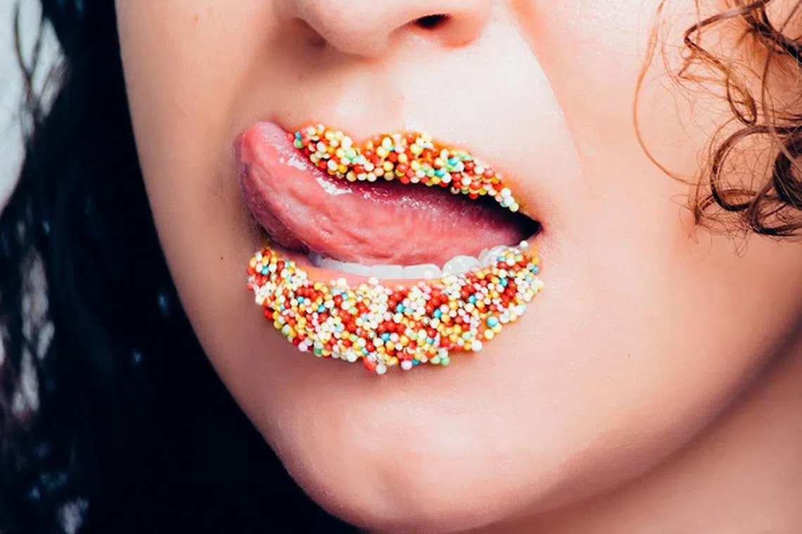 13 Things That Happen To Your Body When You Eat Too Much Sugar - The ...